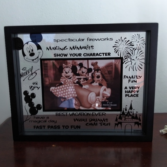 Disney | Accents | Mickey Friends 4x6 Glass Frame | Poshmark